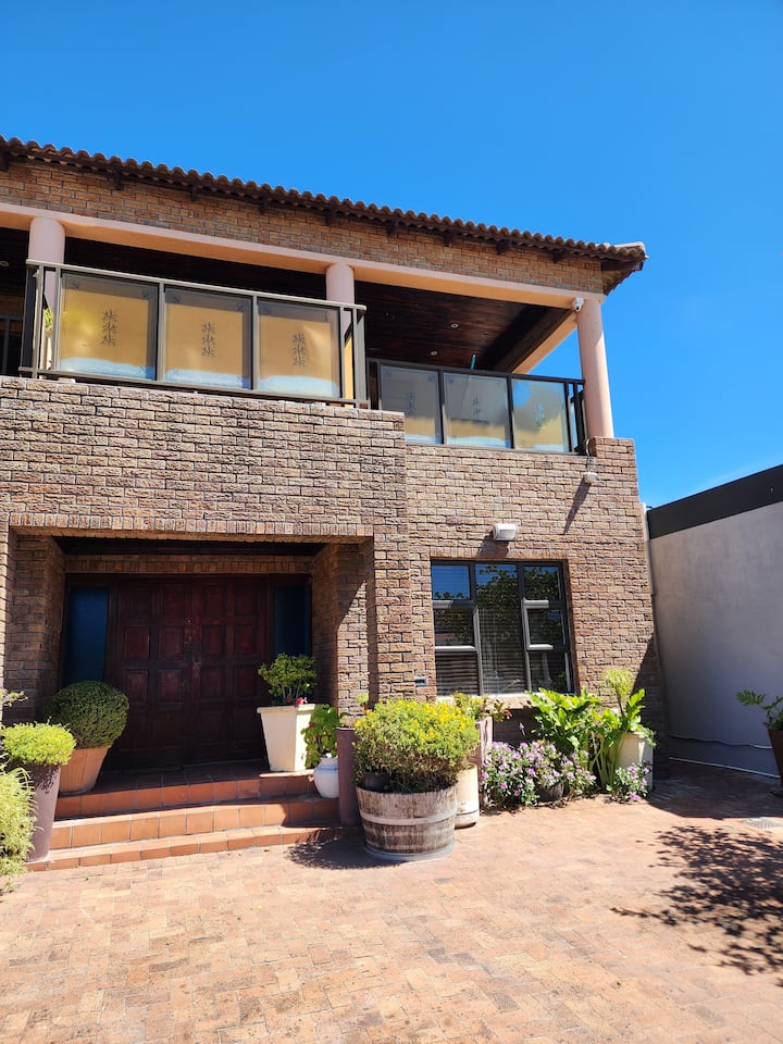 Pelican Park Guest Suite - ケープタウン