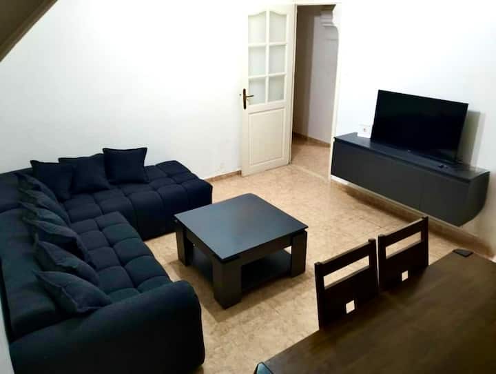 Appartement Dans Le Quartier Hydra / Sidi Yahia - Algiers