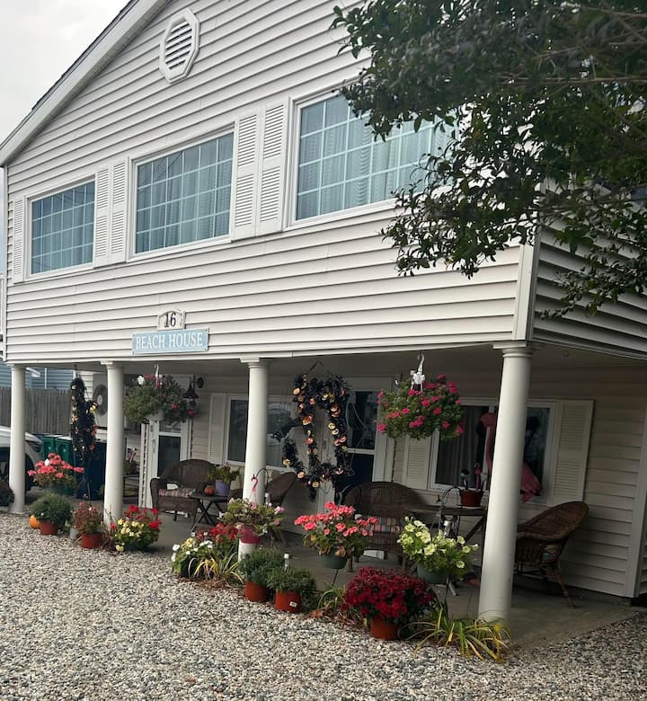 Hampton Beach Island Path Unit 2 Open Year Round - Seabrook, NH