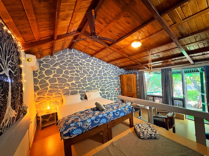 Forest Cottage | Pool - Fast Wifi - Nature Trails - Lonavla