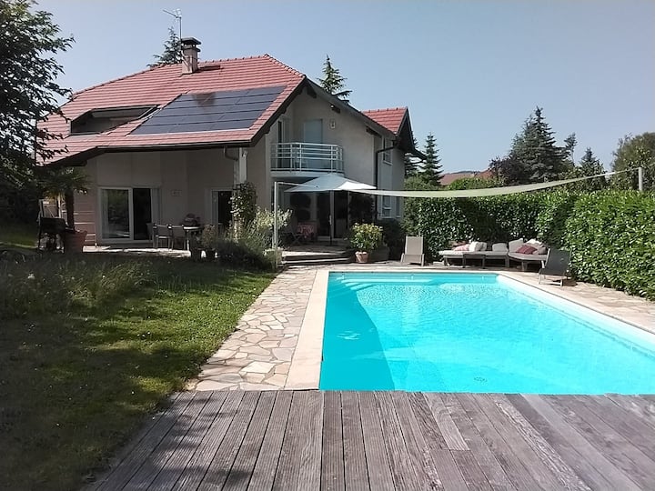 Villa Isabelle - 阿訥西