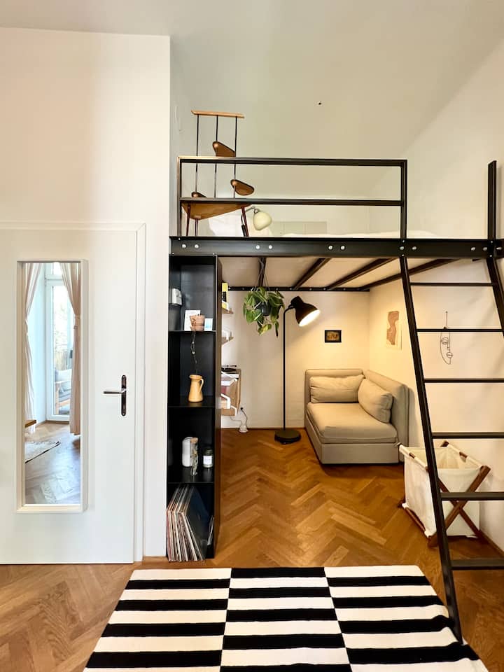 Lovely Apartment With Balcony -100 Meters To Metro - Vienna