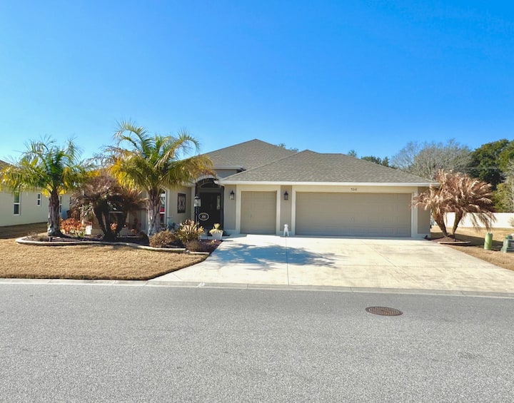 Waterfront Home In The Village Of Marsh Bend! - Wildwood, FL