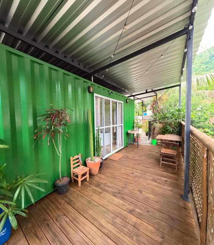 Suíte Container Charmosa E Privativa Em Ubatuba - Ubatuba