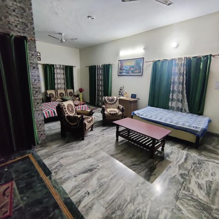 Studio Homestay Near Rajpur Road - Dehradun