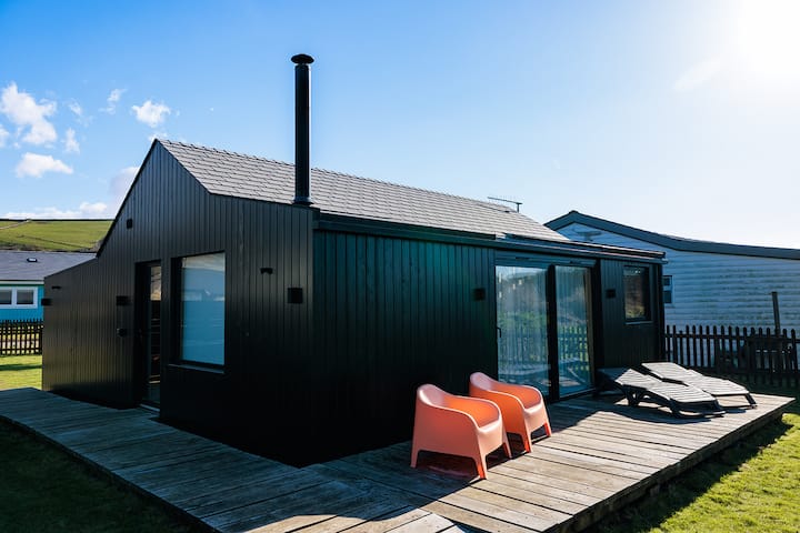Croyde Beach Breaks Cabin 32 Behind Dunes, Hot Tub - Croyde