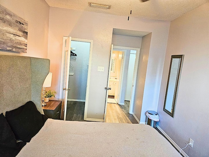 I30 - Apt|patio|11mi To Convention Ctr|sleeps 2 - Irving, TX