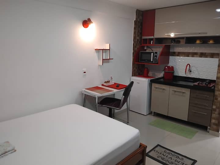 Kitinet Centro Curitiba Diária Para Duas Pessoas - Curitiba