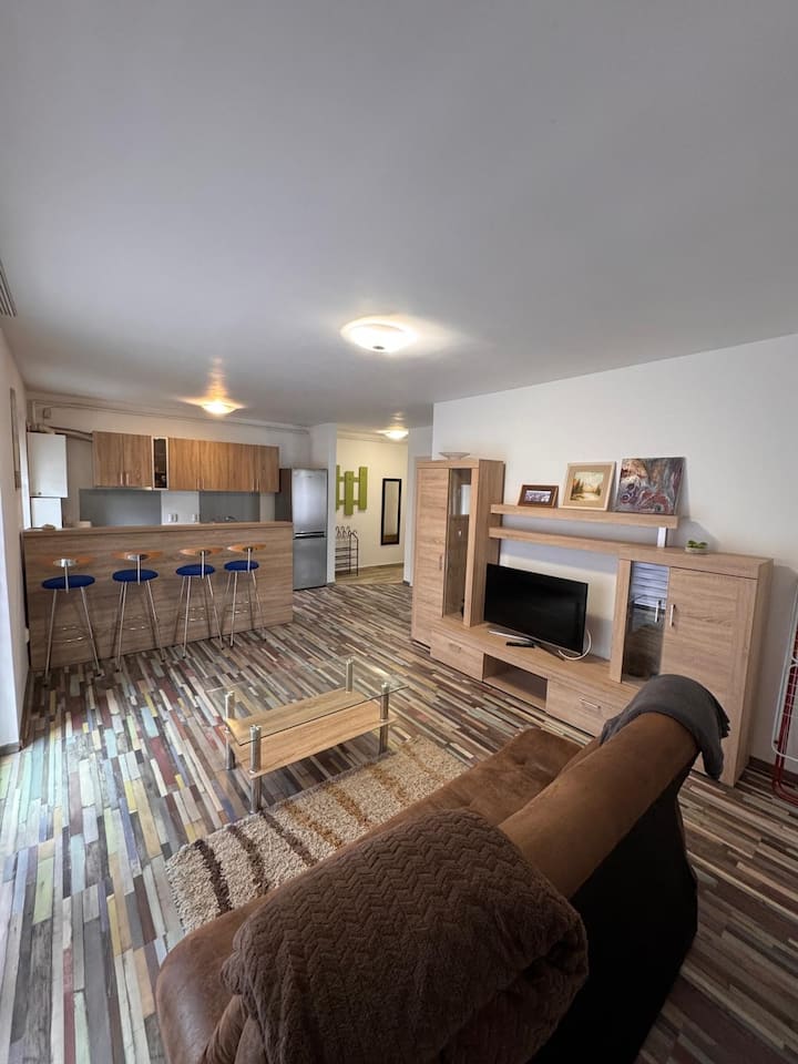 New Apartment(9) Close To Center - Sibiu