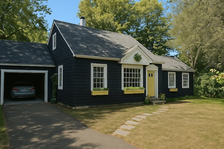 Wilmot Flat Monument Cottage - New London, NH