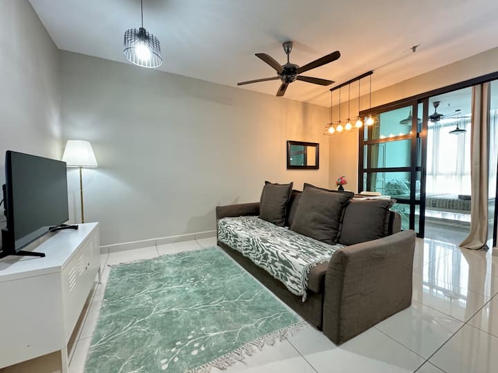Netflix & Chill H2o Residences Ara Damansara - Kota Damansara