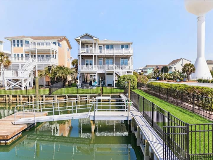 Fishful Thinking By Brunswick Vacation Rentals - Ocean Isle Beach, NC