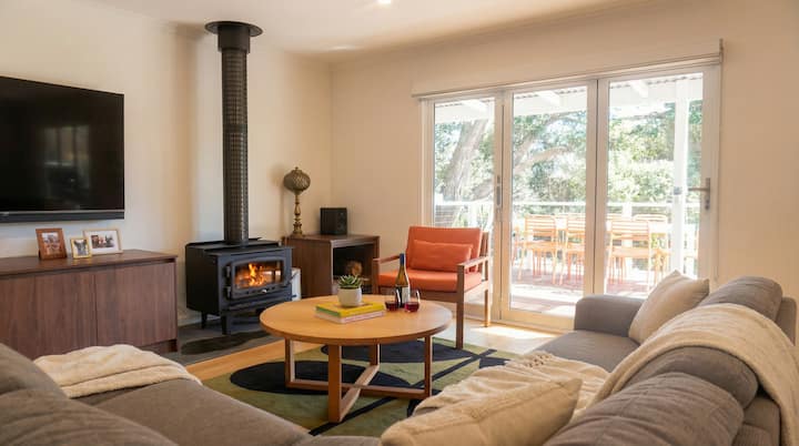 Secluded Back Beach Paradise - Rye