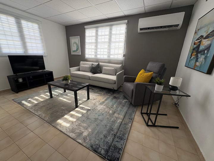 Encantador Apt En El Corazón De San Juan –2do Piso - San Juan