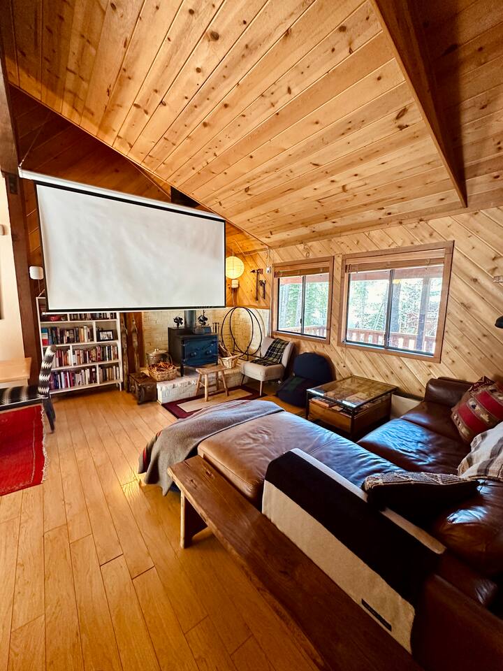 Truckee Cabin Retreat: Bbq, Donner Lake, Sauna - Truckee, CA