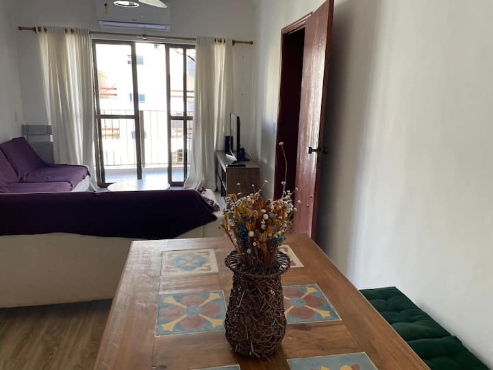 Aconchegante Apartamento Na Praia Do Tombo-guarujá - Guarujá