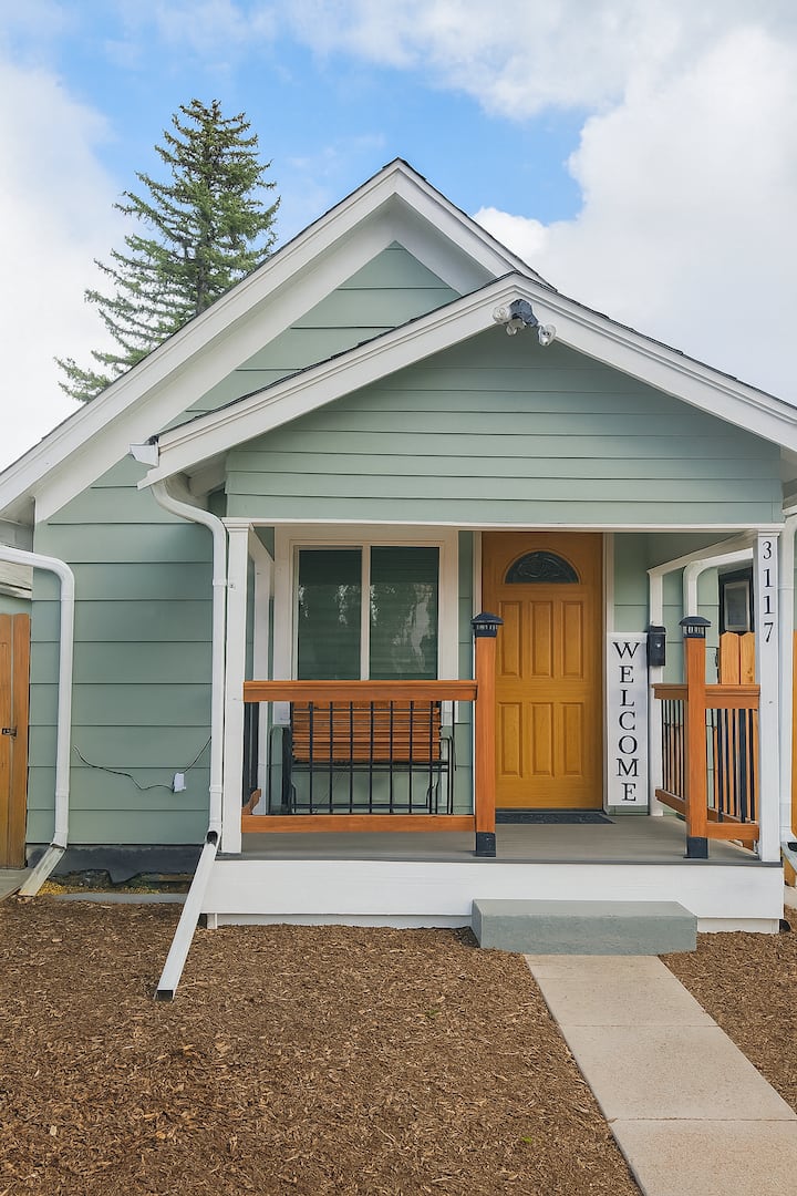 Cozy Cottage Basement Apartment - Cheyenne, WY