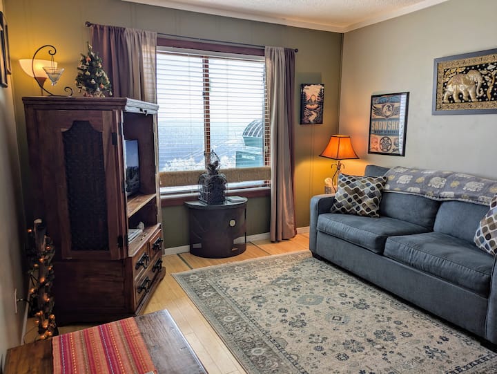 Ski In Ski Out Condo With Mountain & Sunrise View - Snowshoe, WV