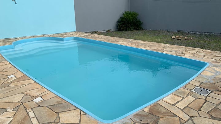 Casa Completa Com Ar-condicionado E Piscina - Itapoá