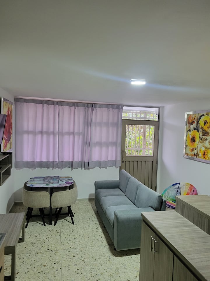 Amazing Apt. To Stay 2 B/1 B/ Garage/ Wifi & More - Barranquilla