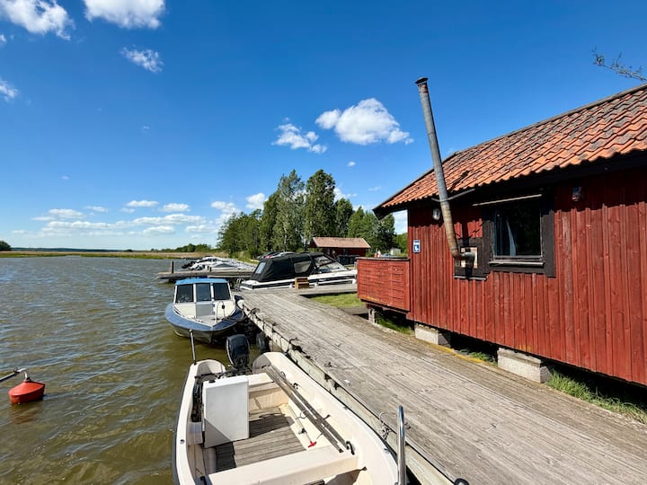 Stuga Skraken
Med Kvällssol O Havsutsikt - Nyköping