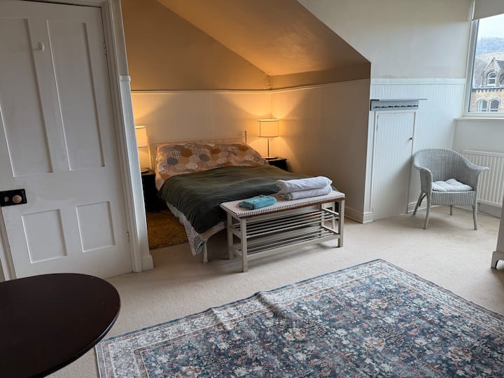 Beautiful Victorian House In The Centre Of Ilkley. - Ilkley