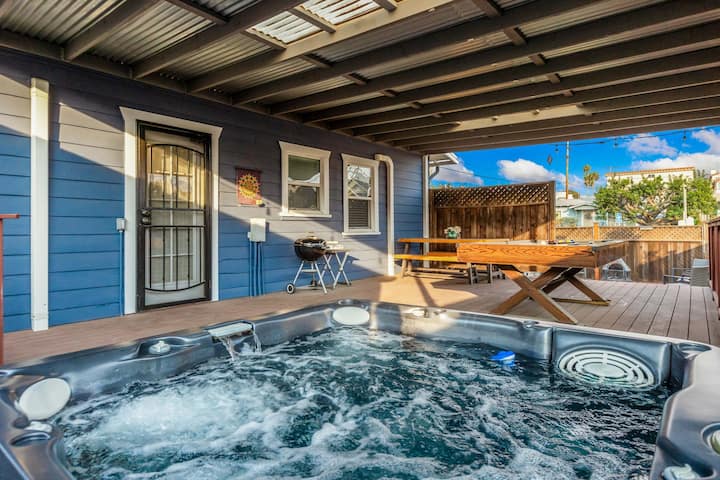 Cozy Home With Jacuzzi & Pool Table! - San Diego, CA