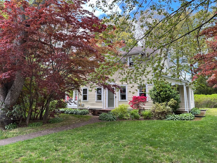 The Elijah Sterling House - Fairfield, CT