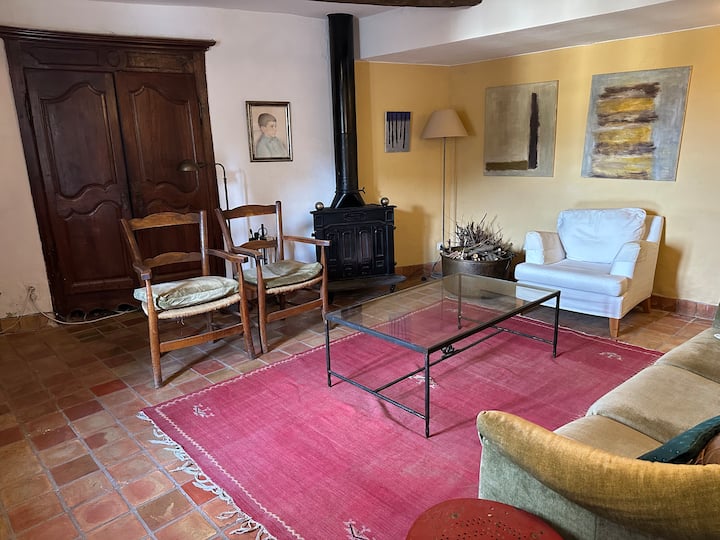 Gigondas Charming Village House With Garden - Beaumes-de-Venise