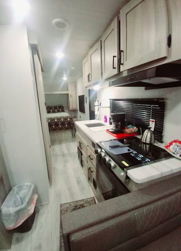 Rv 2025   5 Min Town Driv, 10/min Downtown - San Marcos, TX
