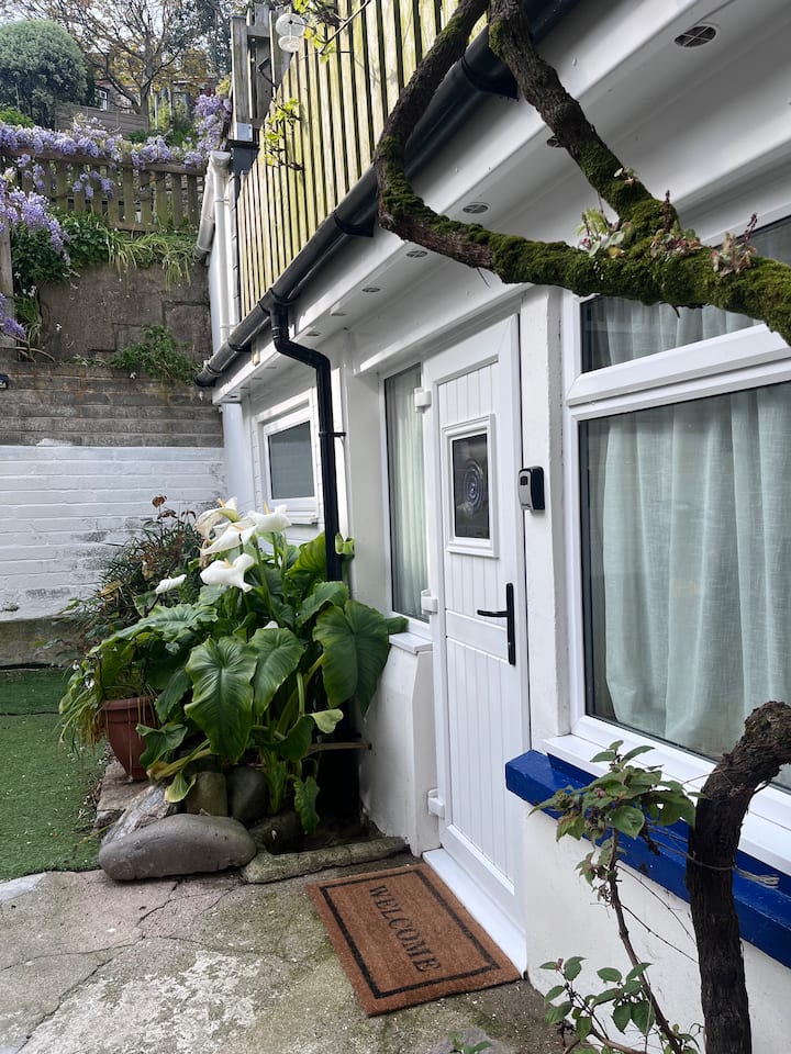 Ilfracombe Harbour Hideaway - Ilfracombe