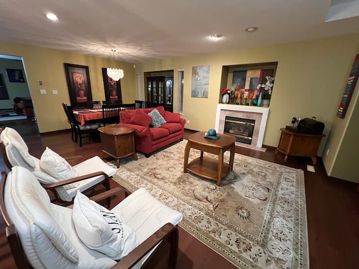 Parc Golden Ears - 2br 2bath 4 Ppl - Maple Ridge