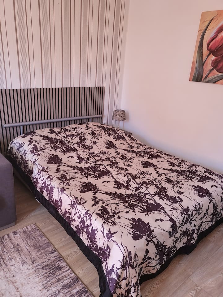 Kl. Wohnung Komplett Eingerichtet . - Dortmund