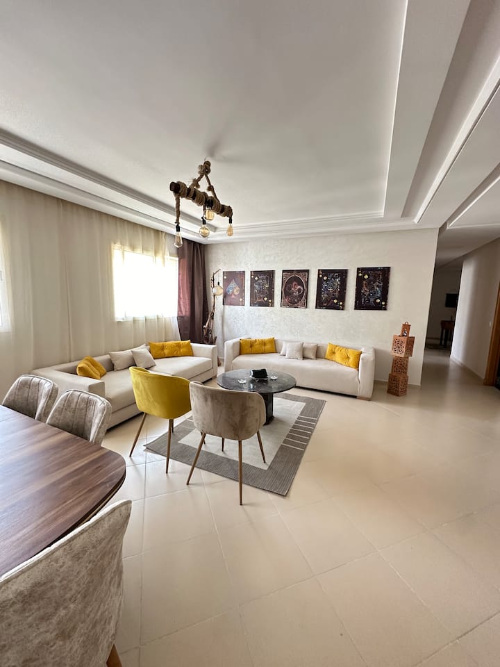 Appartement Familial Avec Piscine - Kénitra