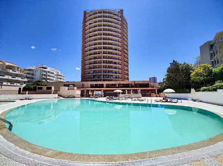 Magnífico T1 - Piscina, Ac, Garagem, 250m Da Praia - Portimão