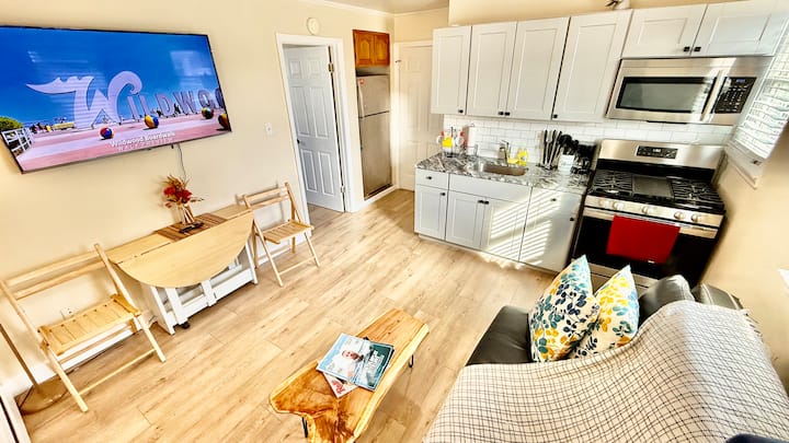 ★ Spacious Beach Apartment #2 - Stone Harbor, NJ