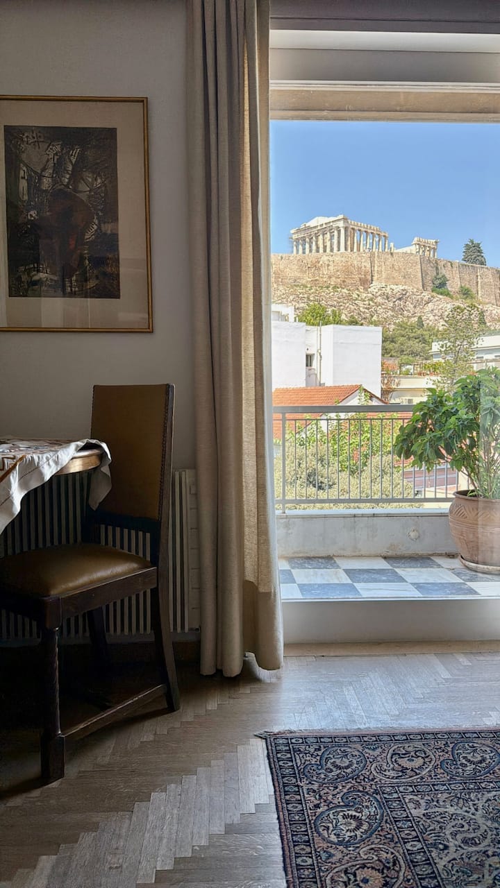 Breathtaking Acropolis View - Athens