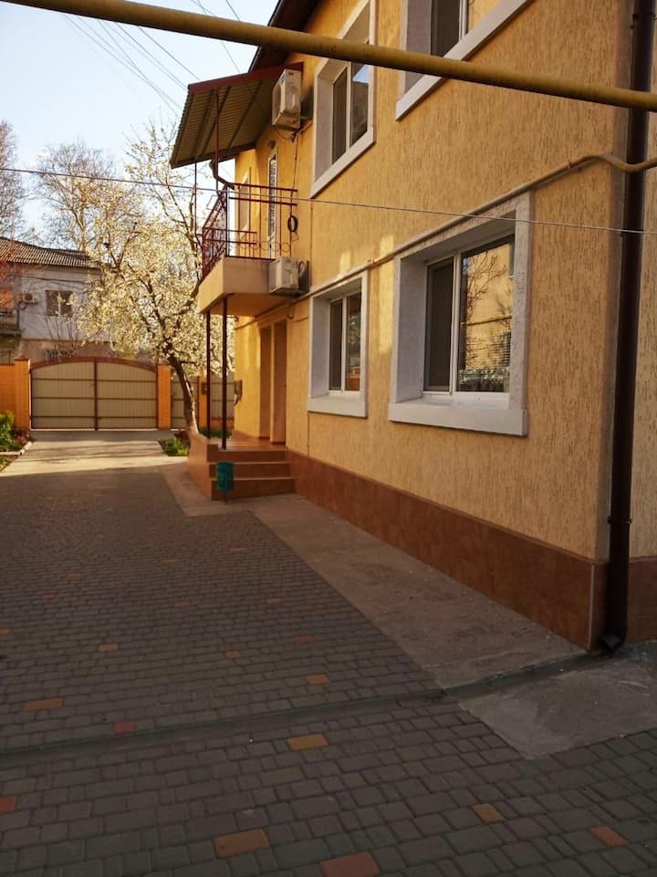 Квартира в особняке, закрытая территория +парковка - Pardina