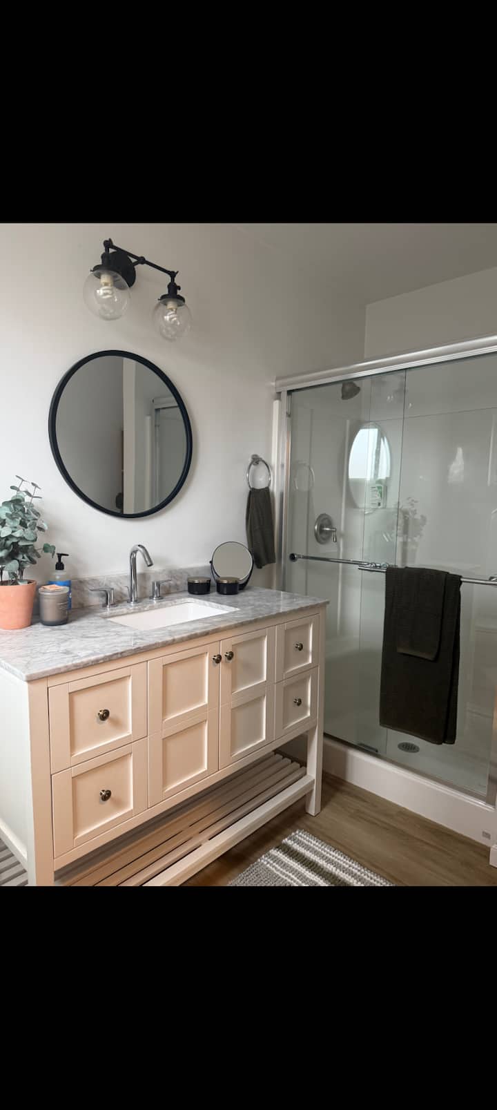 *Private Studio Guest House In West La* - Culver City, CA