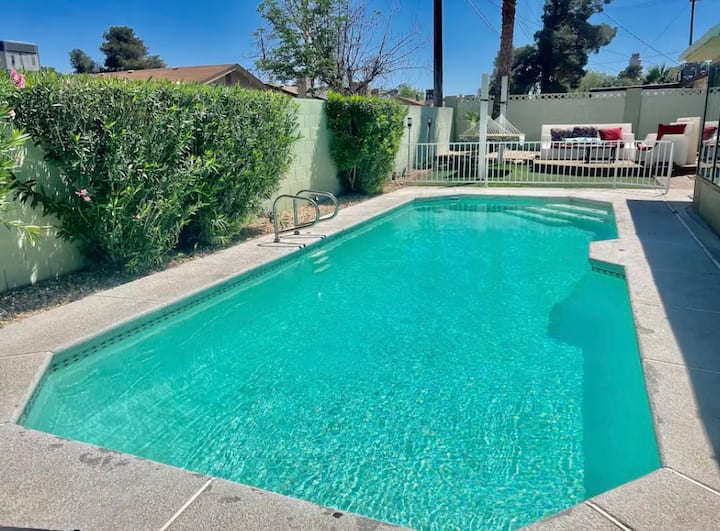 Home Near Airport & Las Vegas Strip/pool - Aeropuerto de Las Vegas McCarran Harry Reid (LAS)