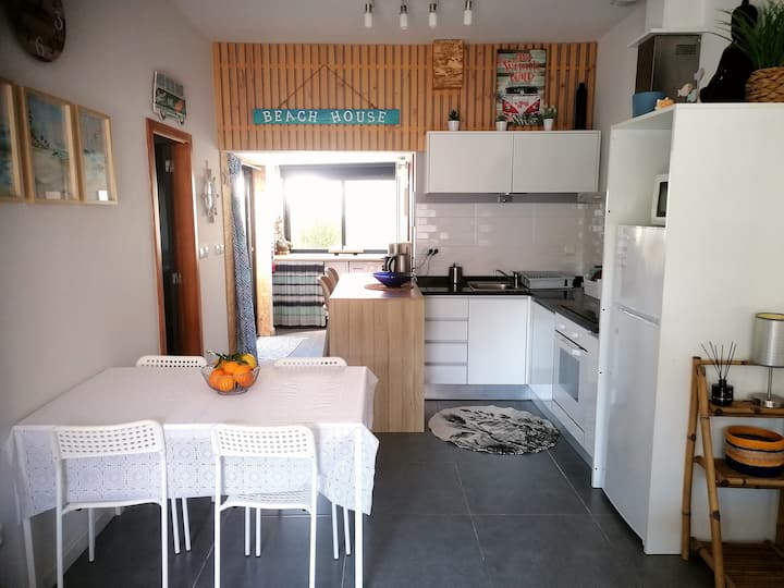 Beach House - Vila Chã