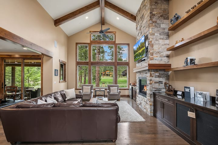 Belle Retraite Sur Un Terrain De Golf&nbsp;! Salle De Jeux, Jacuzzi, - Washington