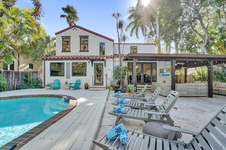 Spanish 5 Bedroom Pool House Minutes To The Beach - Hollywood, FL