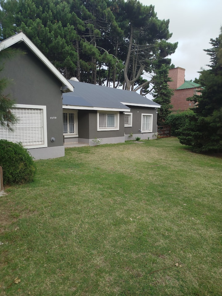 Charming Chalet Del Mar - Pinamar