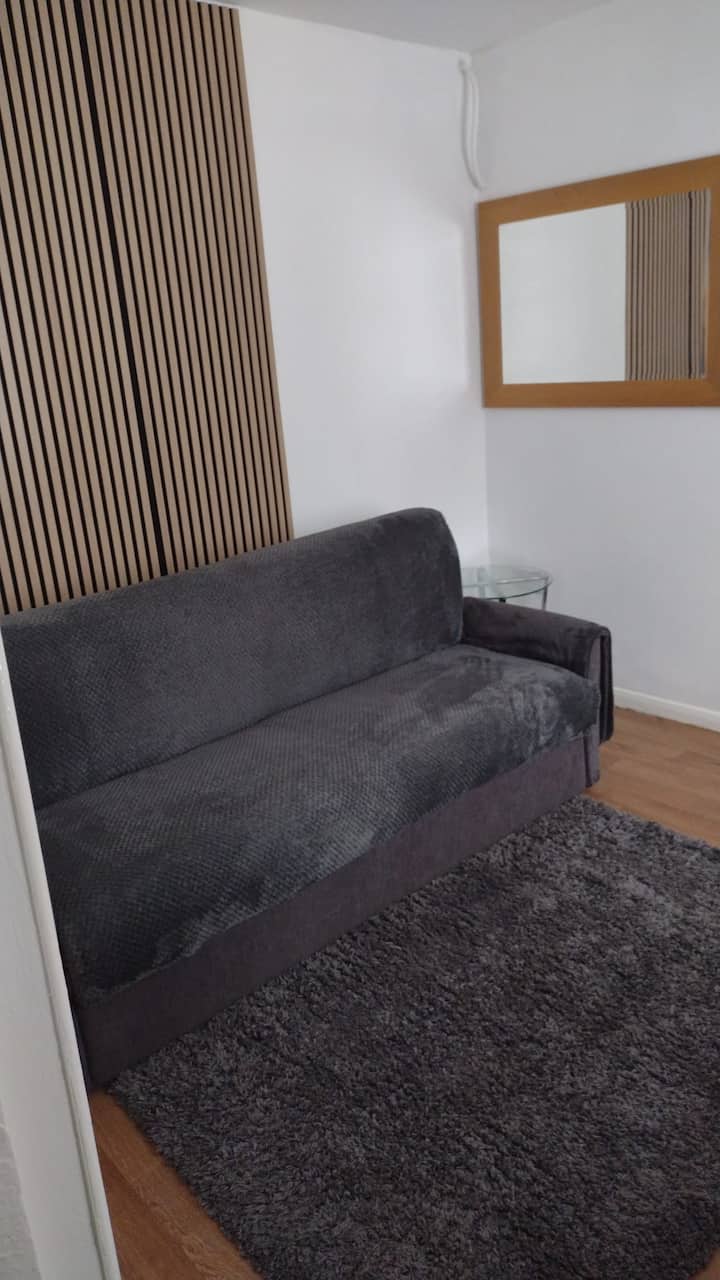Free Parking Flat In Southall Long Stay - Hayes