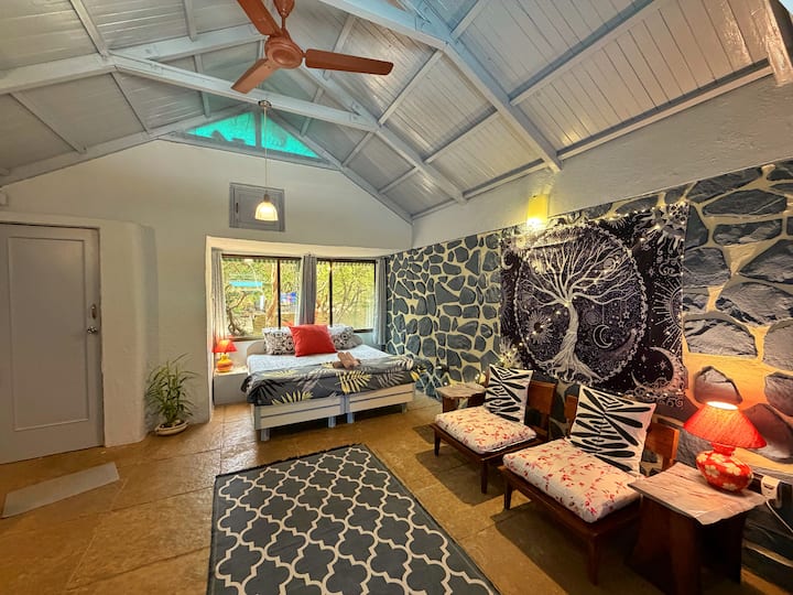 Bali Cabin B3 |Pool / Wi-fi/nature. - Lonavla