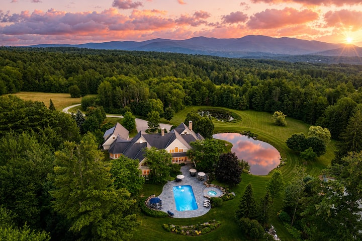 Eden 8br Stowe Escape With Pool, Spa & Concierge - Stowe, VT