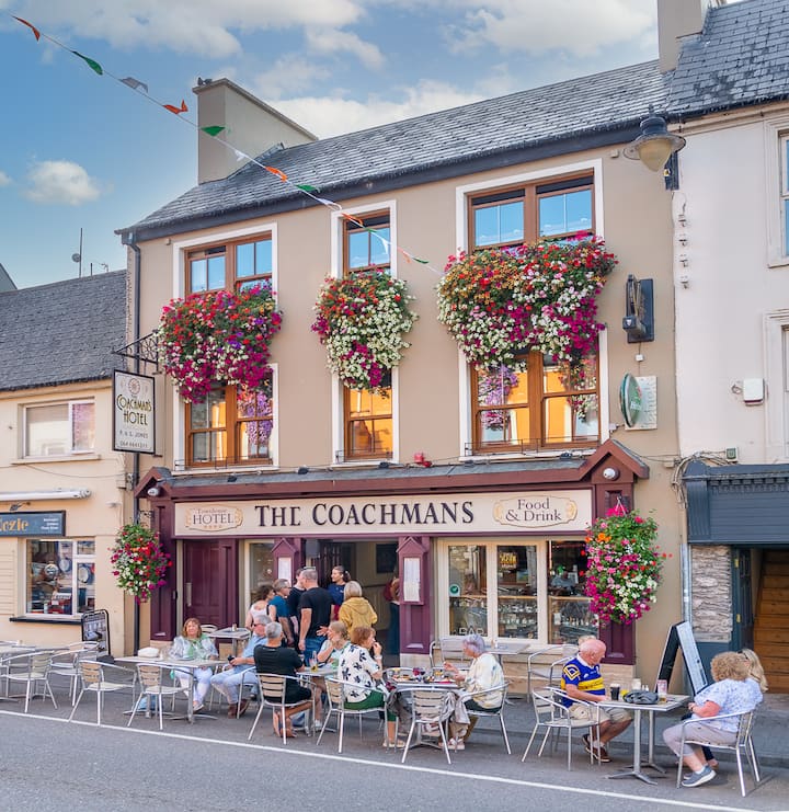 Coachmans Deluxe Double, Breakfast Included - Kenmare