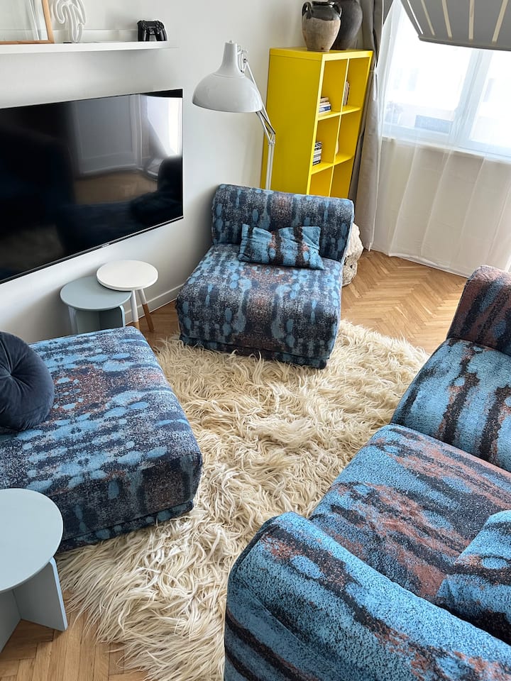 The Big Blue Apartment - Varna