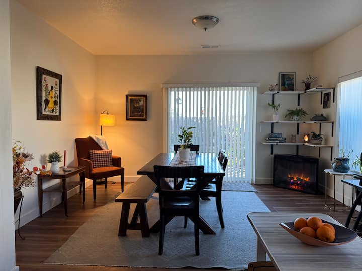 Spacious Cozy Home Ready For You - Gresham, OR